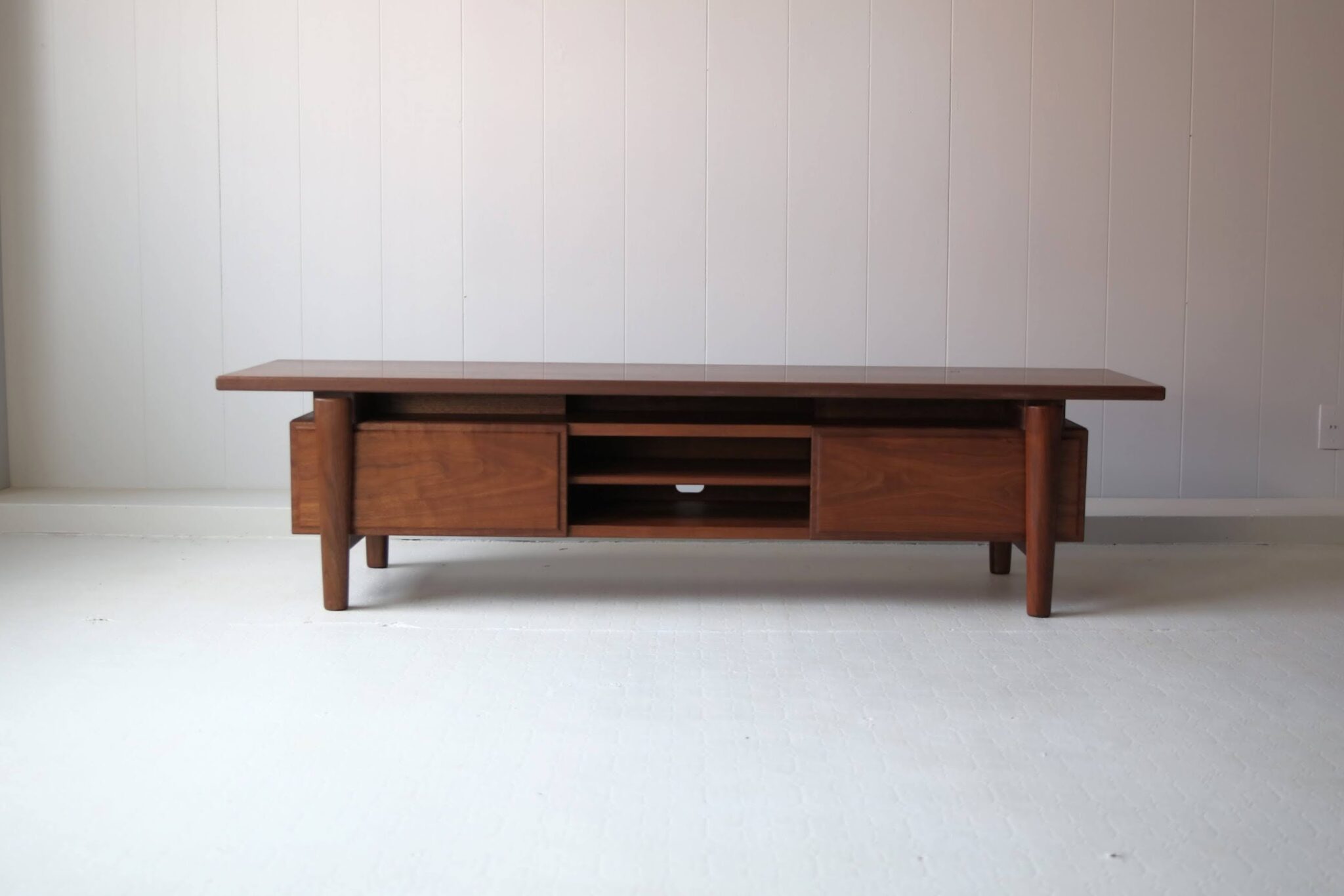 [MOOTHシリーズ]TVボード | moonlit-studio〜手作り家具屋さん〜